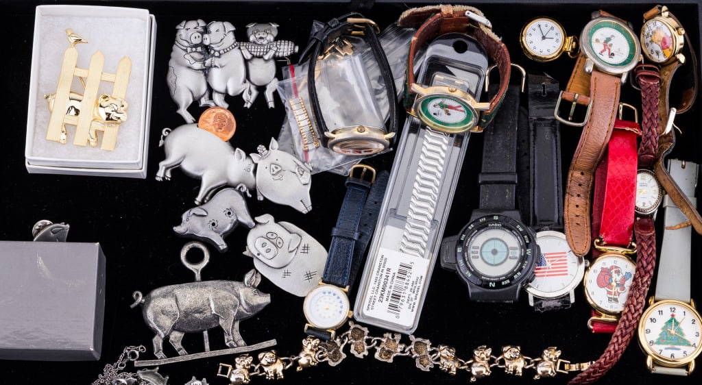 Pig Figural Jewelry & Watch Collection Auction
