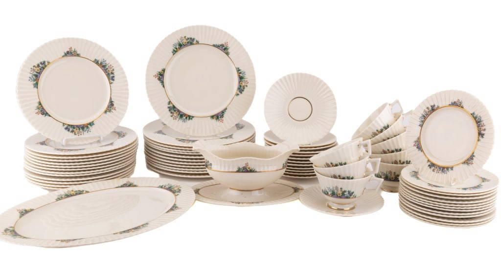 Lenox Rutledge Dinner Set Auction