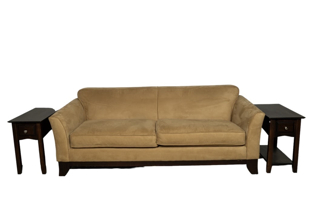 Pottery Barn Sofa And End Tables Auction