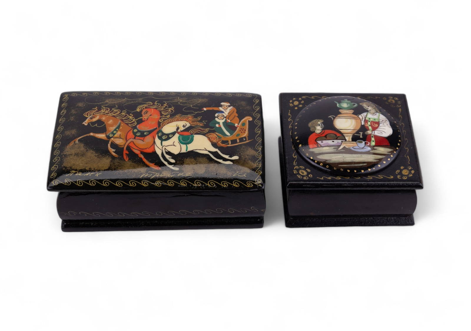 Vintage Russian Boxes Auction