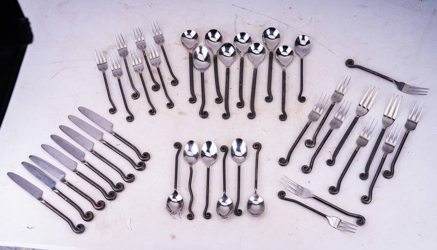 Black Lily Pattern Flatware Hampton Silversmiths