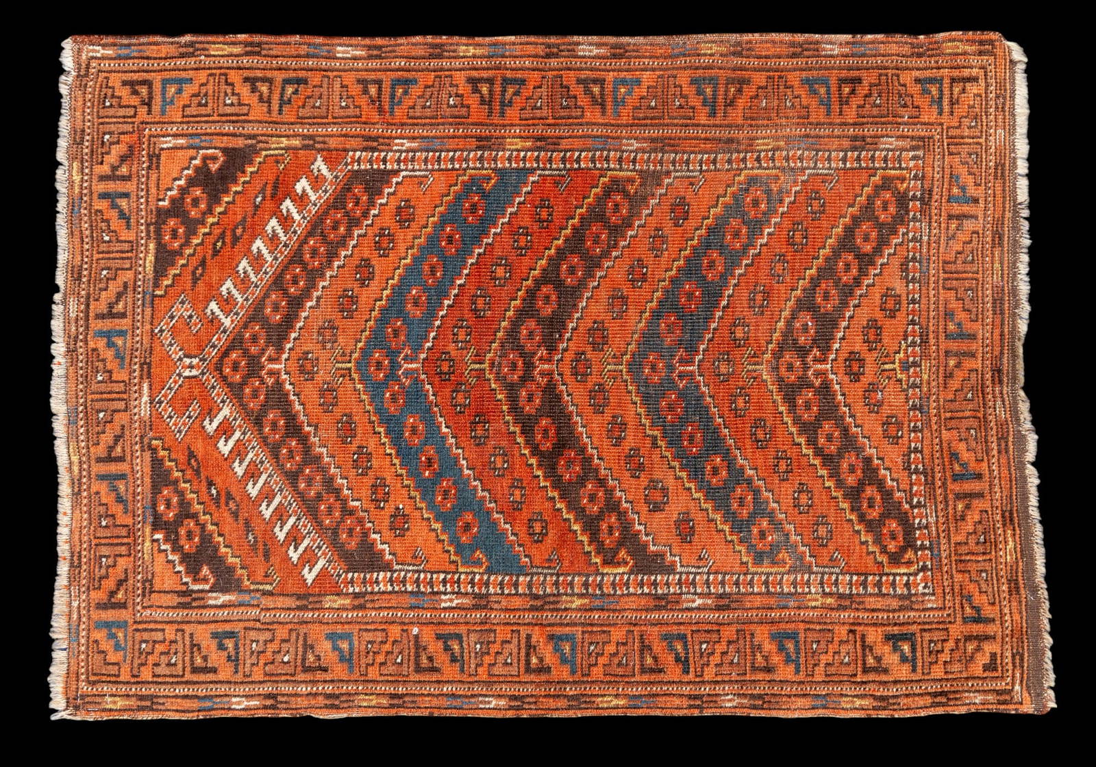 Antique Bashir Rug Auction