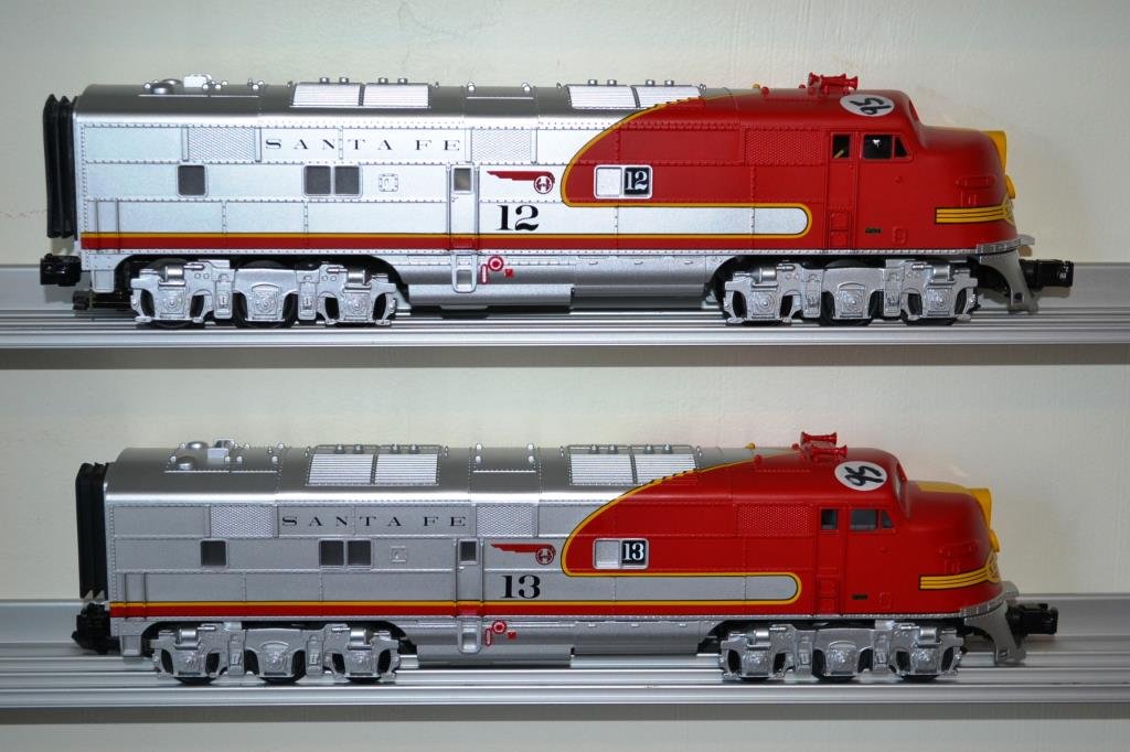 O Scale MTH Diesel locomotives, Santa Fe, model E6