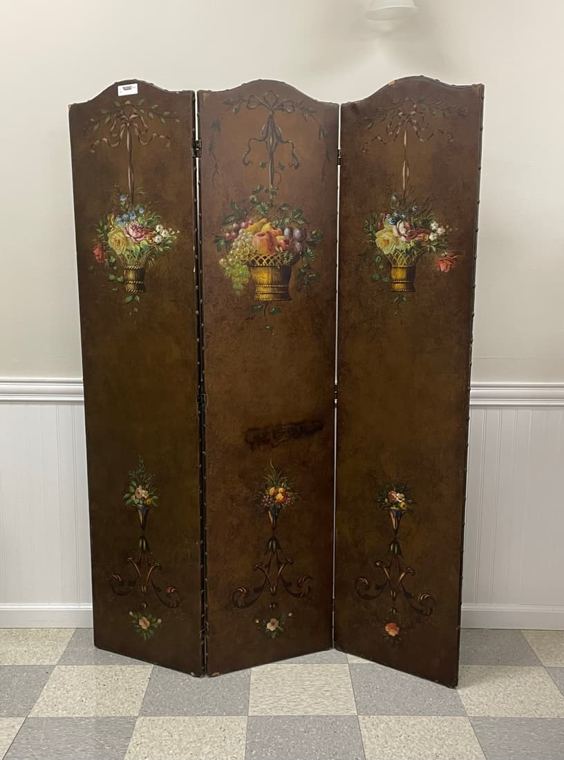 Hand Painted Folding Dressing Screen Auction