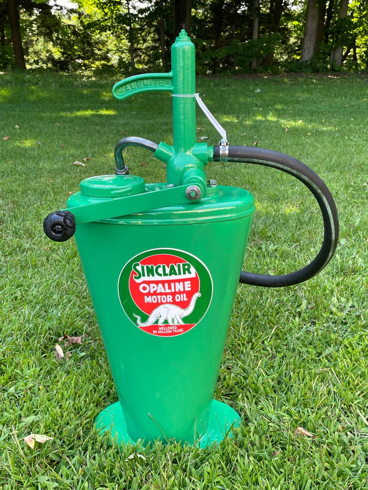 Sinclair Hand Crank Oil Dispenser Auction