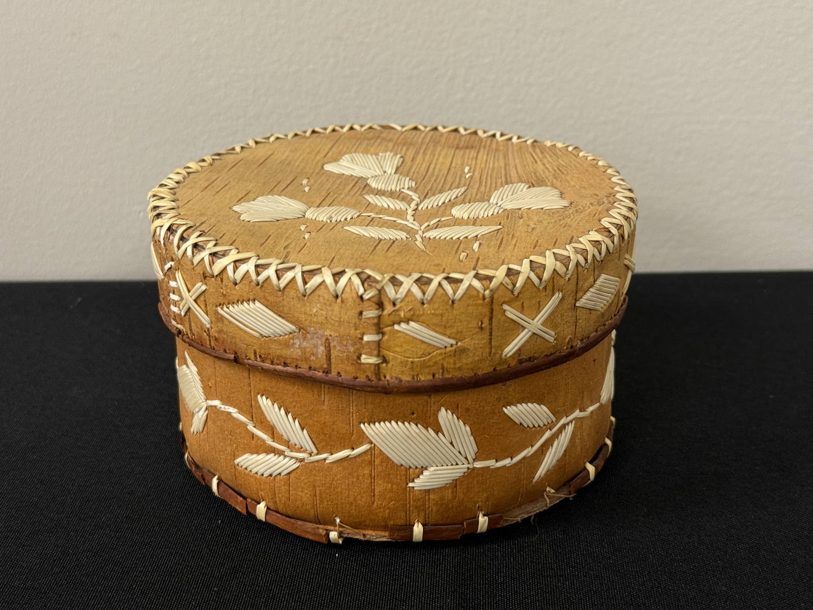 Birch Bark & Porcupine Quill Native American Box Auction