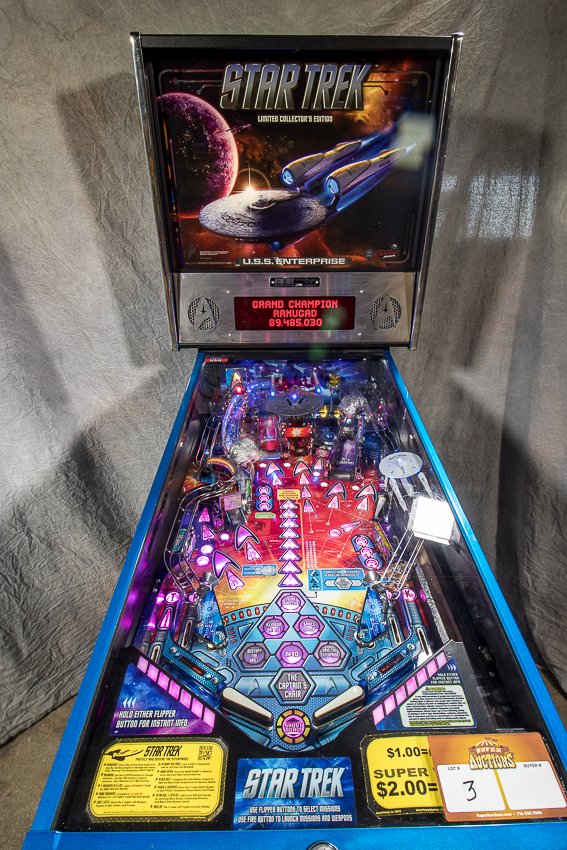 Star Trek Limited Collector's Edition Pinball Machine