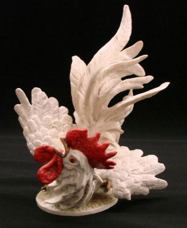 15: Signed Goebel Bird Figurine of a Fighting Rooster,