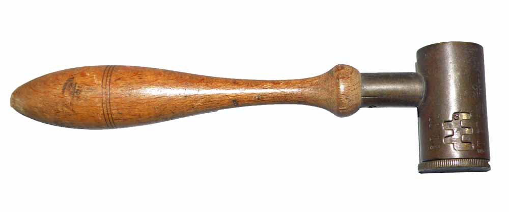 GUN POWDER MEASURING DEVICE