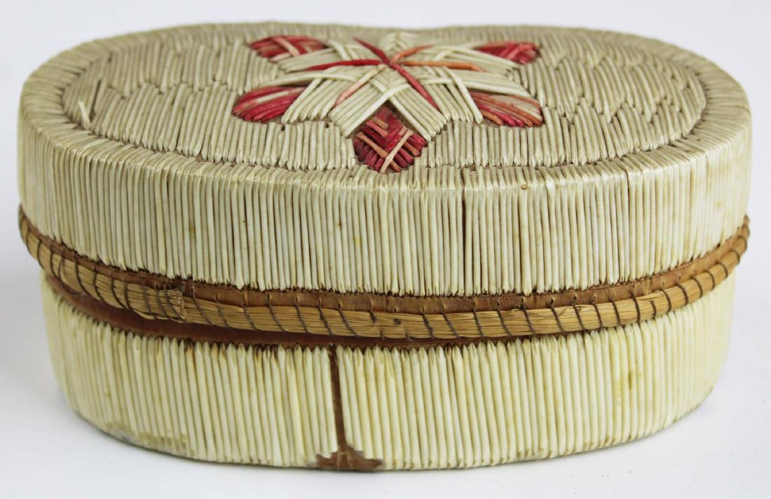 mid 20th c Mi'kmaq oval quill decorated box