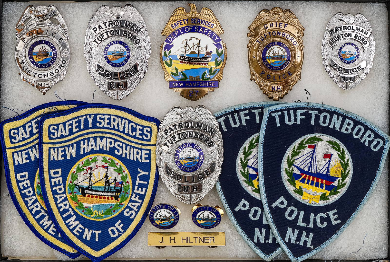 Obsolete Tuftonboro, Nh Police Badges Auction