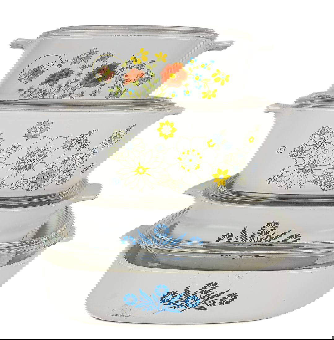 Vintage Corningware, Pyrex Auction