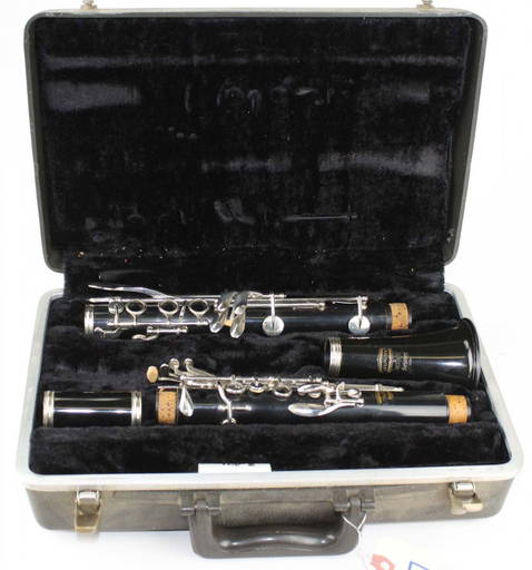 Selmer Bundy Student Model Clarinet