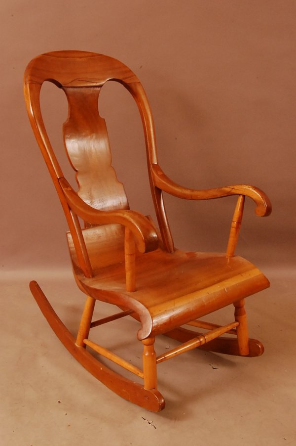 55: Early American Style Boston Rocker in fruitwood, sh