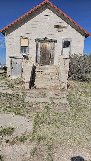 107 Shirley Ave New Raymer Co Block 2 Of B&w Subdiv. Lot 1-2 Auction