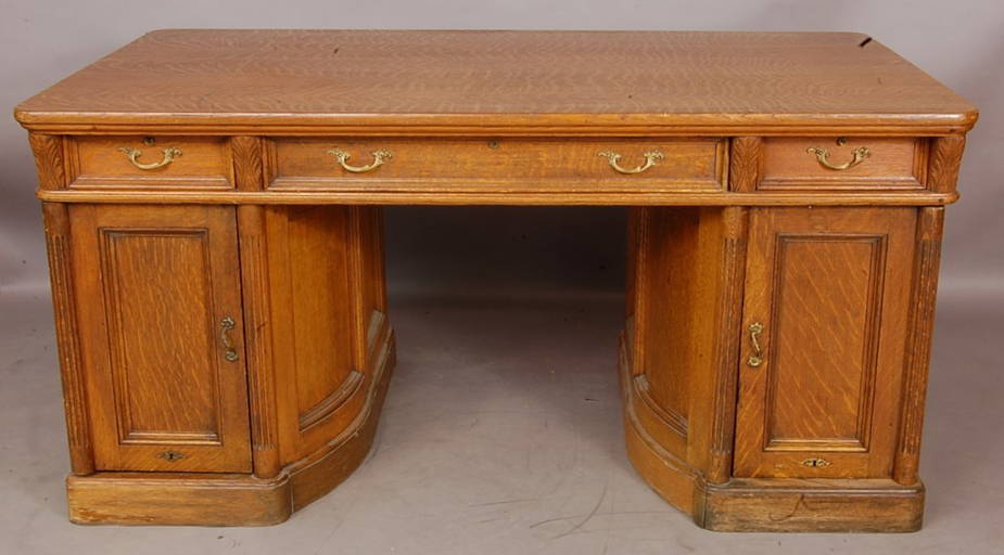 Rare Wooton Rotary Desk - May 19, 2013 | Bruhns Auction Gallery in CO