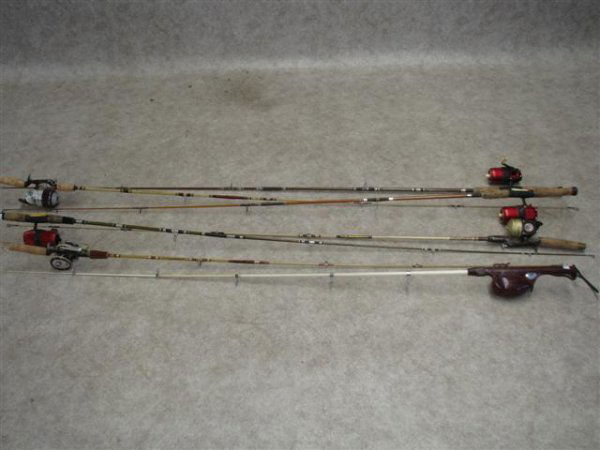 152: Fishing Rods and Reels, 1960's Vintage, 7 Rods and