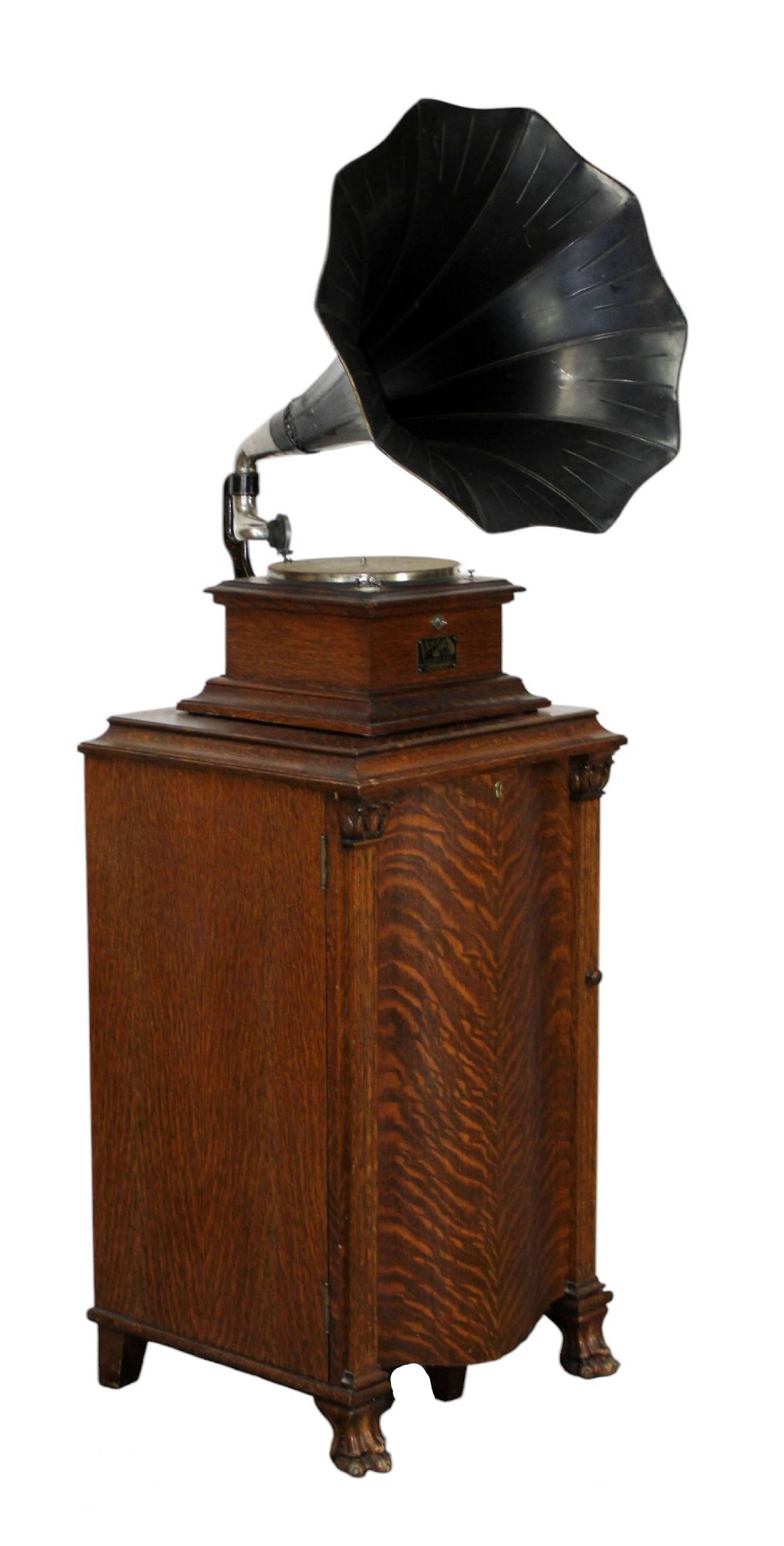 Victor Talking Machine Phonograph On Herzog Art Furniture 2 Drawer ...
