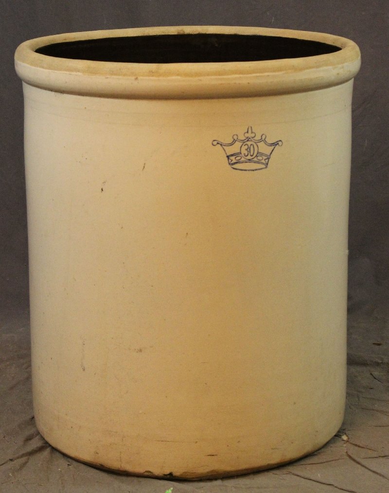 30 Gallon Robinson Ransbottom Blue Crown Crock