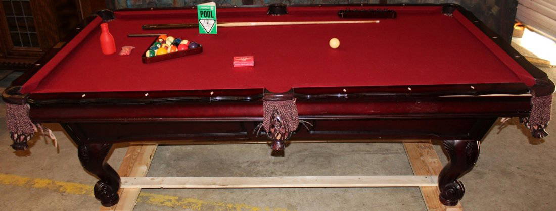 Gandy 8' Pool Table In Mahogany