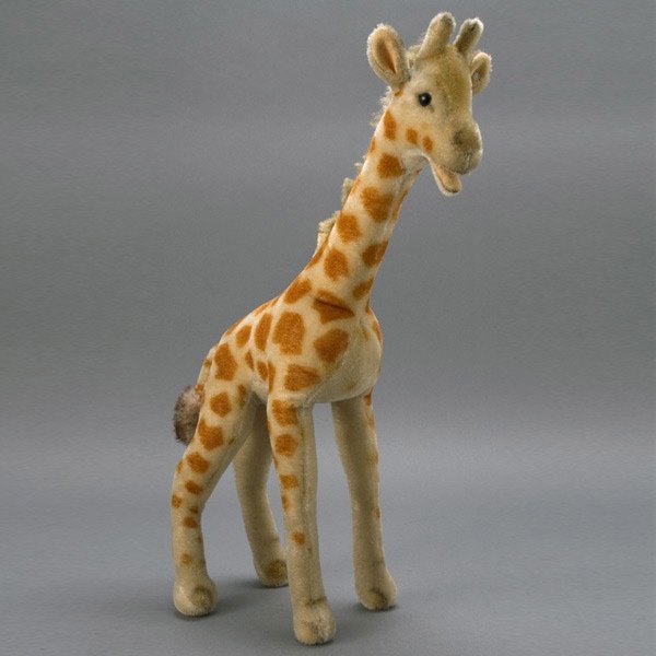 337: Steiff Giraffe, circa 1950