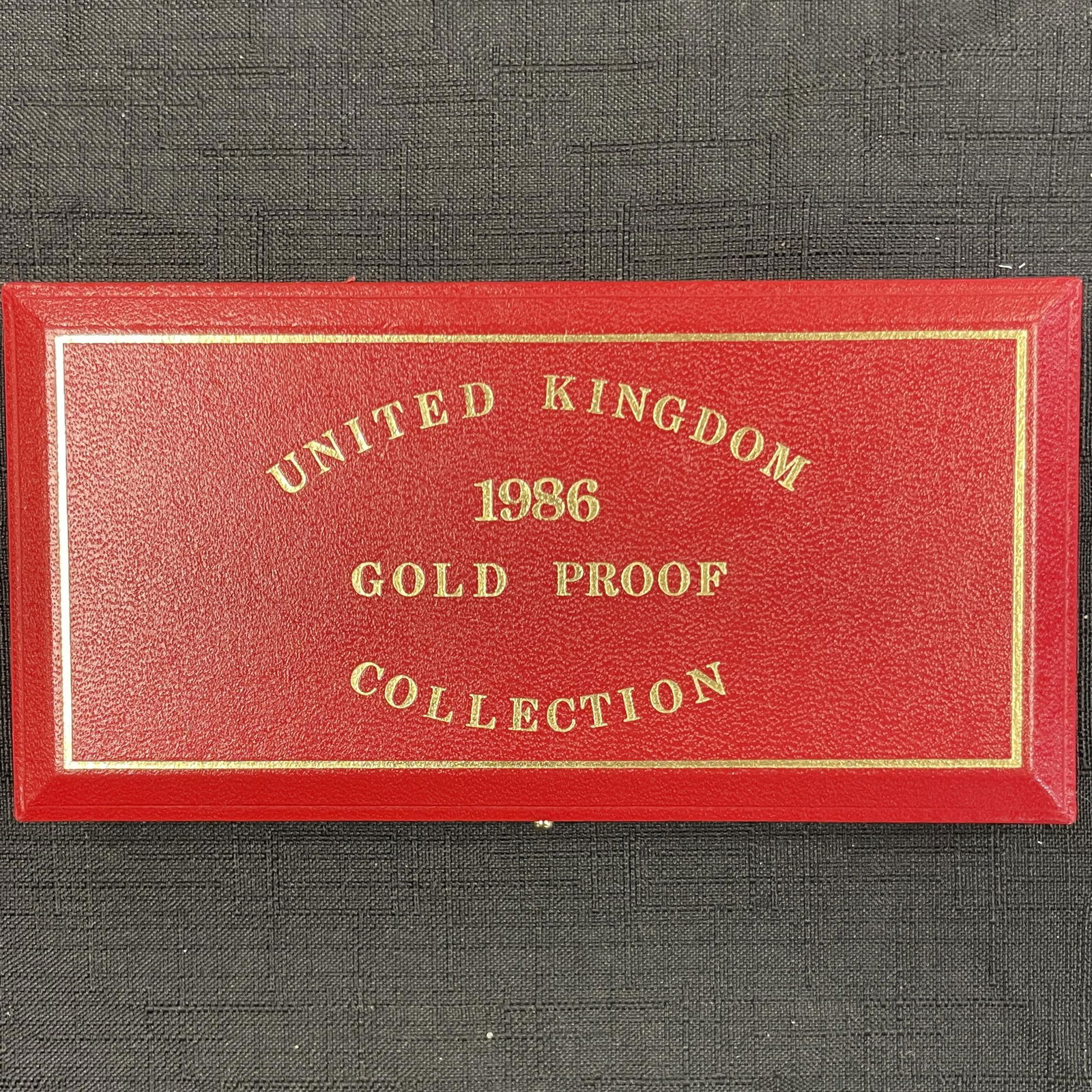 U.k. 1986 Gold Proof Three Coin Set.