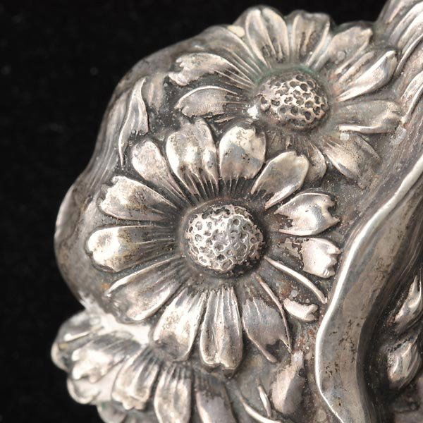 3006: UNGER BROS. ART NOUVEAU STERLING SILVER BROOCH. : Lot 3006 3006: UNGER BROS. ART NOUVEAU STERLING SILVER BROOCH. : Lot 3006