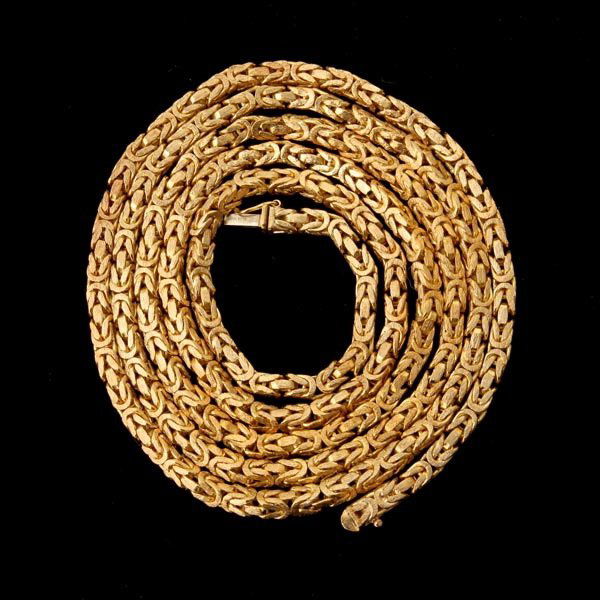 18k Yellow Gold Neck Chain.