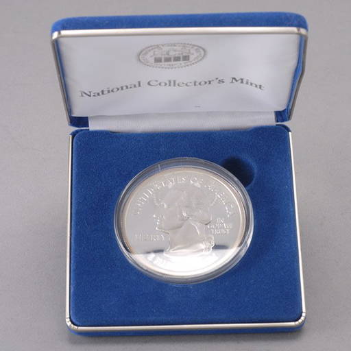 Giant Silver 50 States 4 Ounce Commemorative Coin.