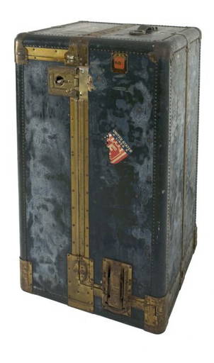 A Vintage Wheary Wardrola Steamer Trunk, Early 20th Cen