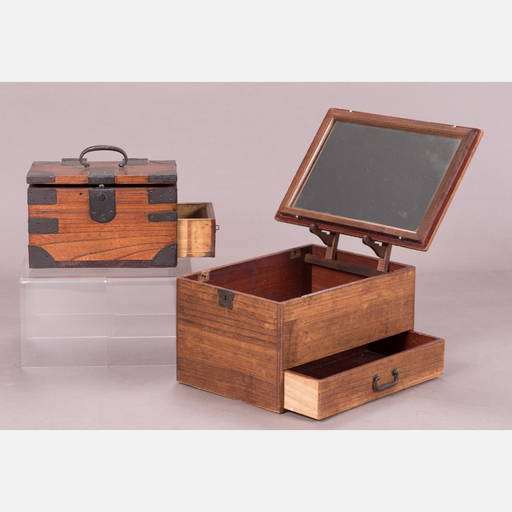 A Japanese Elm Geisha Makeup Box with Mirror Top and - May 11, 2016 ...