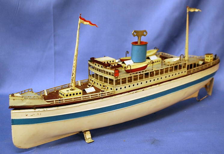 Us Zone German Windup Clockwork Boat