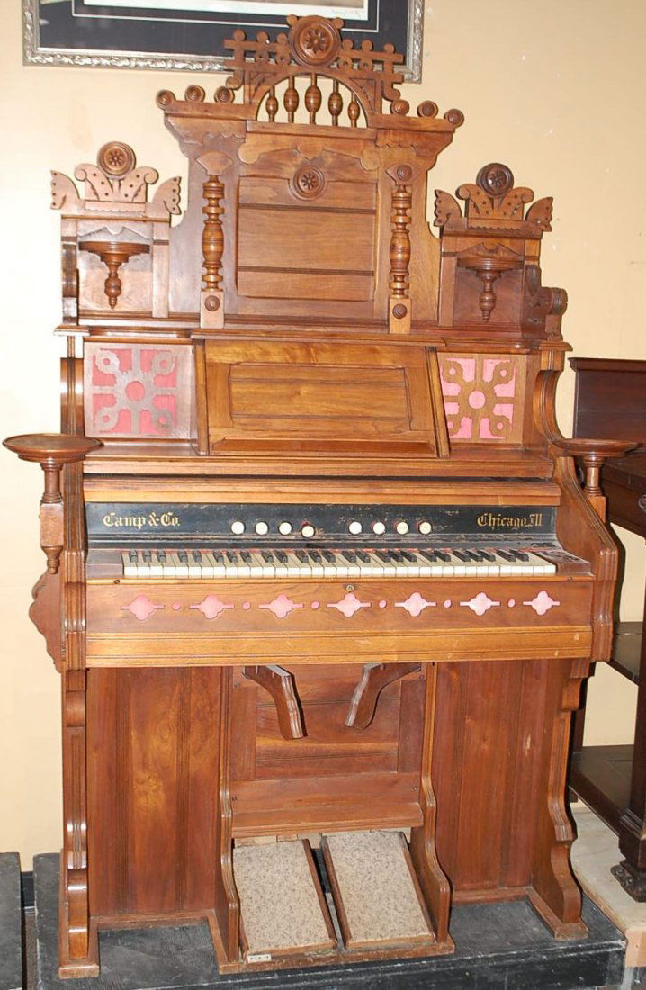 CAMP & CO CHICAGO PUMP ORGAN