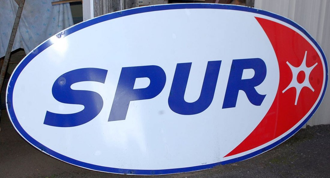 LARGE SPUR GAS SIGN