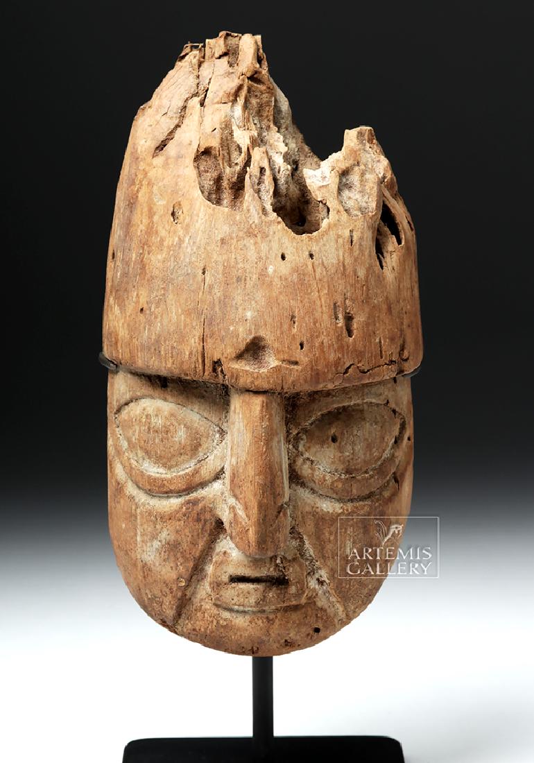 Huari / Chancay Wood Mummy Mask