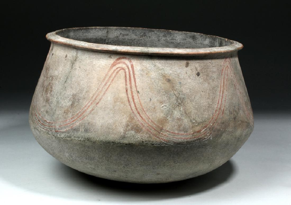 Huge Ancient Ban Chiang Pottery Urn