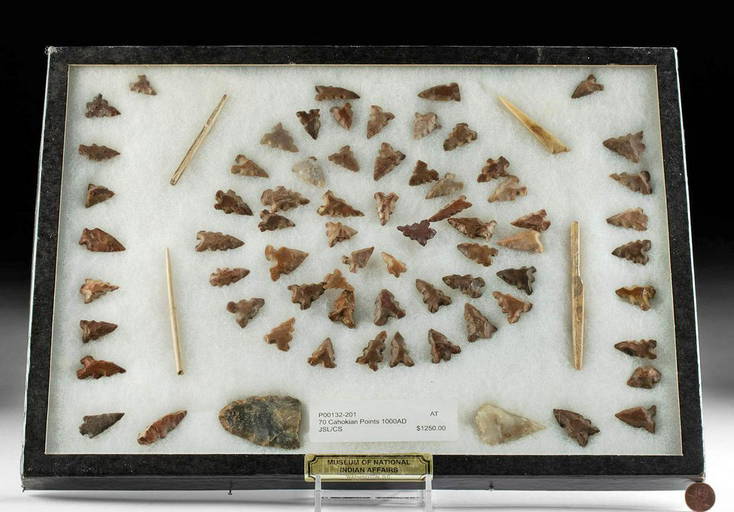 70 Cahokia Stone Arrowheads & 4 Bone Awls - Apr 28, 2022 | Artemis ...