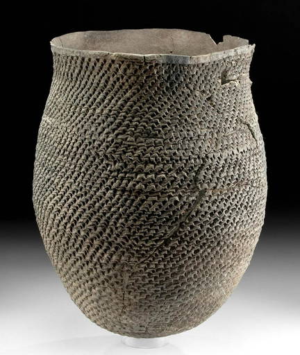Large Mogollon Corrugated Pottery Jar - Sep 17, 2022 | Artemis Gallery ...