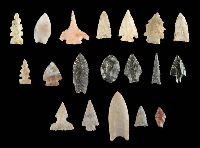19 Native American Archaic Stone Points + Clovis Type - Sep 24, 2022 ...