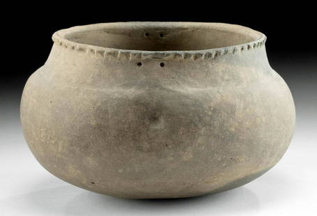 Mississippian Pottery Jar W/ Lugs