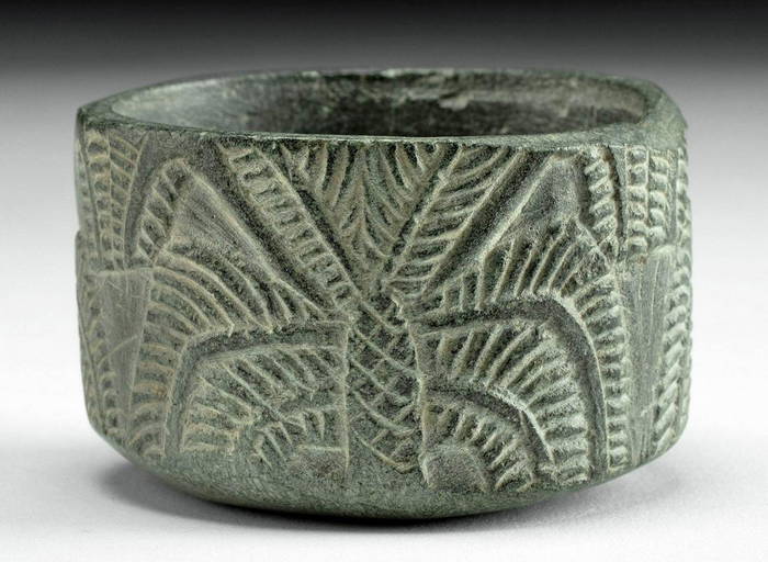 Ancient Bactrian Schist Jar Incised Palm Fronds