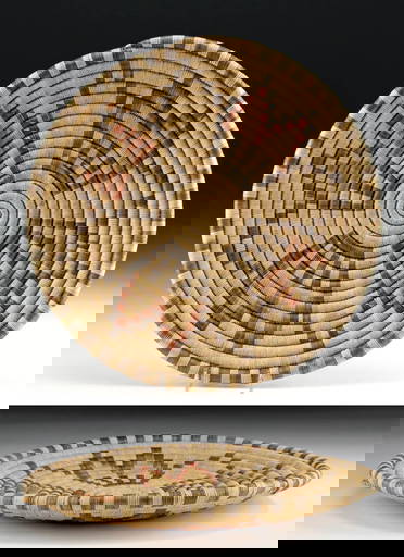 Large Hopi Coiled Basketry Plaque Petaloid Flower Motif