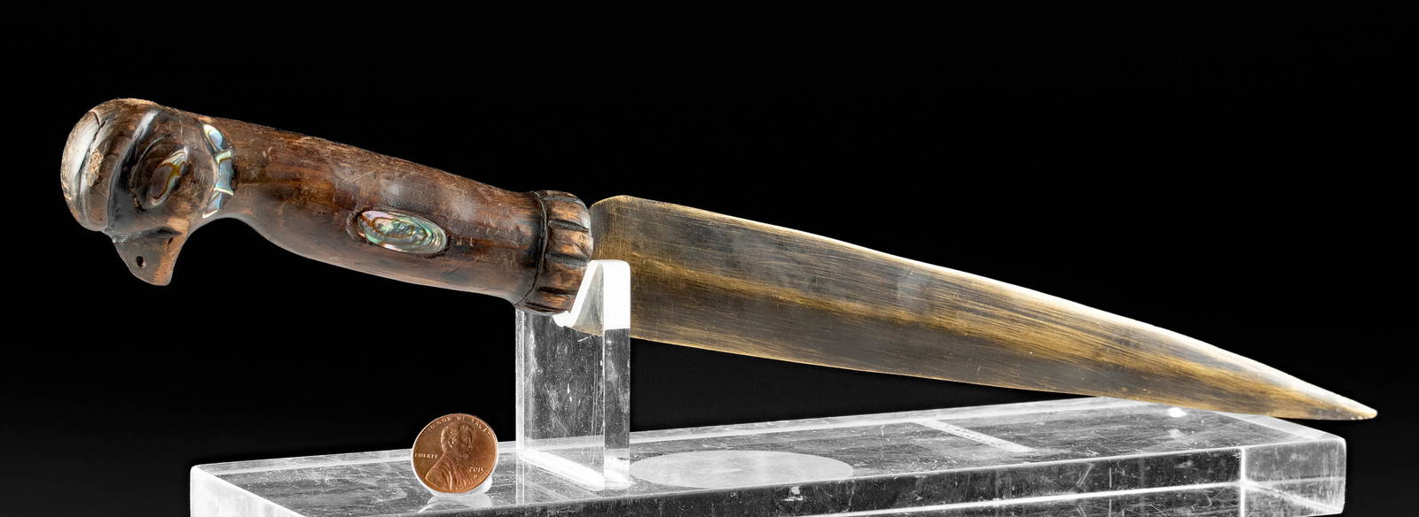 19th C. Tlingit / Haida Dagger Bird Handle, Nacre Auction
