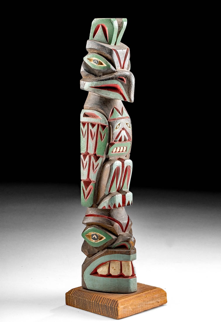 1940s Pacific Northwest Coast Wood Totem Formline Auction