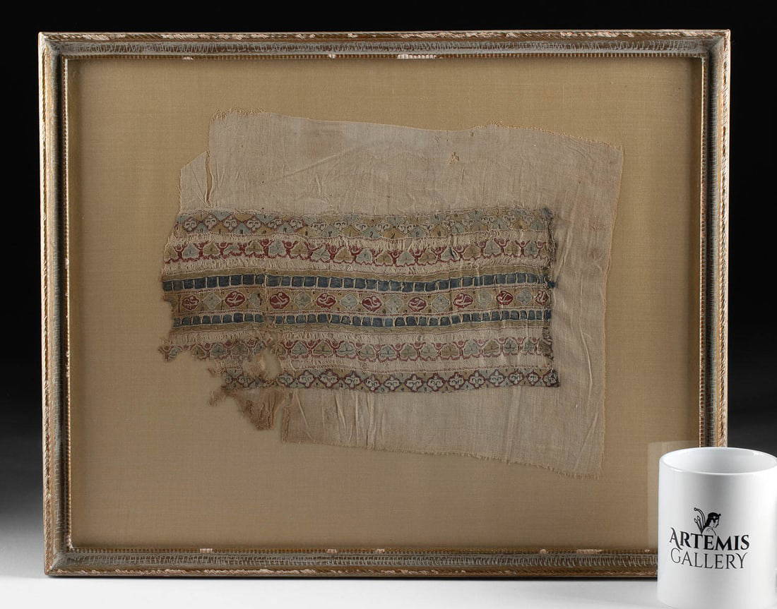 Ancient Egyptian Textiles & Linens for Sale at Auction