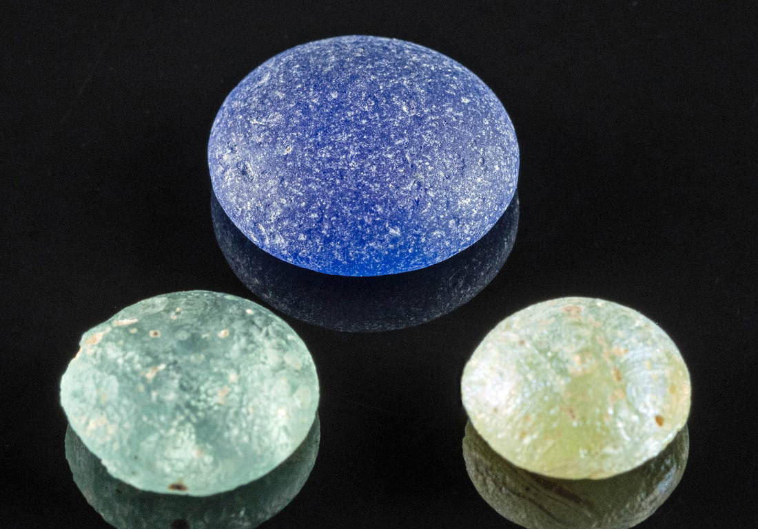 Buy Group Of 3 Roman Glass Gaming Counters | Artemis Gallery In Co