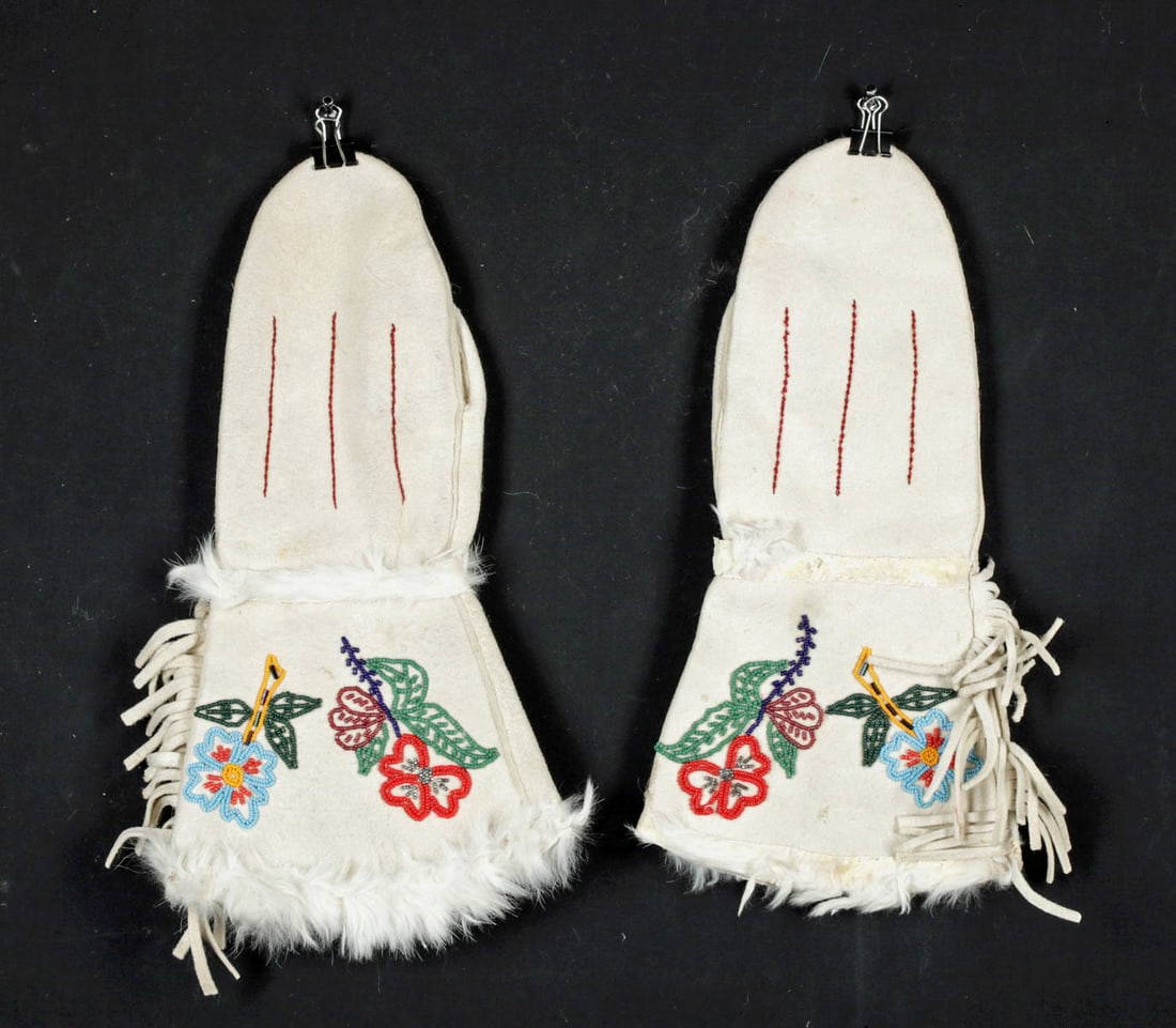 1950s Alaskan Inuit Beaded Leather Gauntlet Mittens Auction