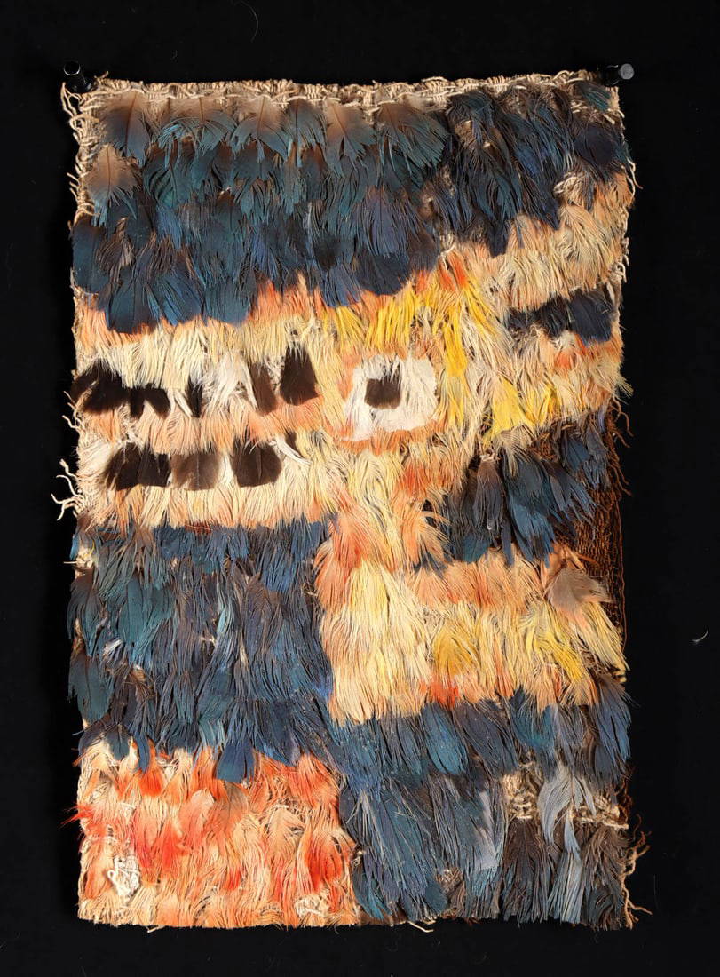 Nazca Feather Textile Panel - Zoomorph In Profile Auction