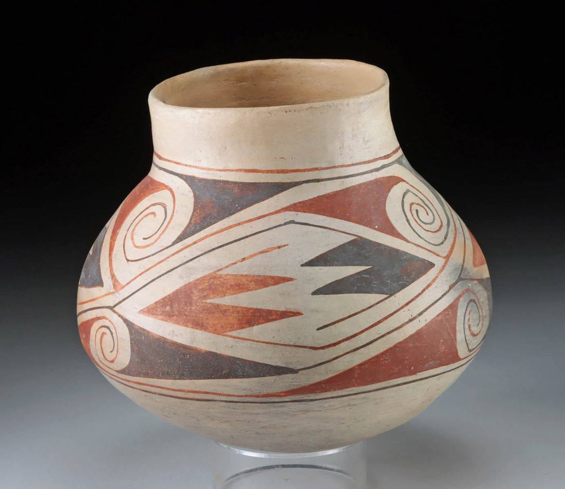 Casas Grandes Ramos Polychrome Pottery Jar Auction