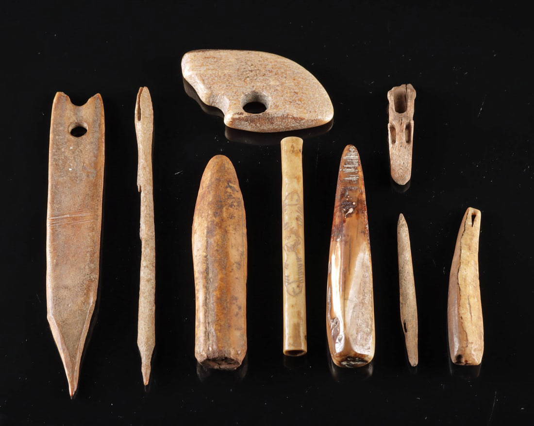 9 Pre-contact Alaskan Thule / Inuit Tools & Artifacts Auction